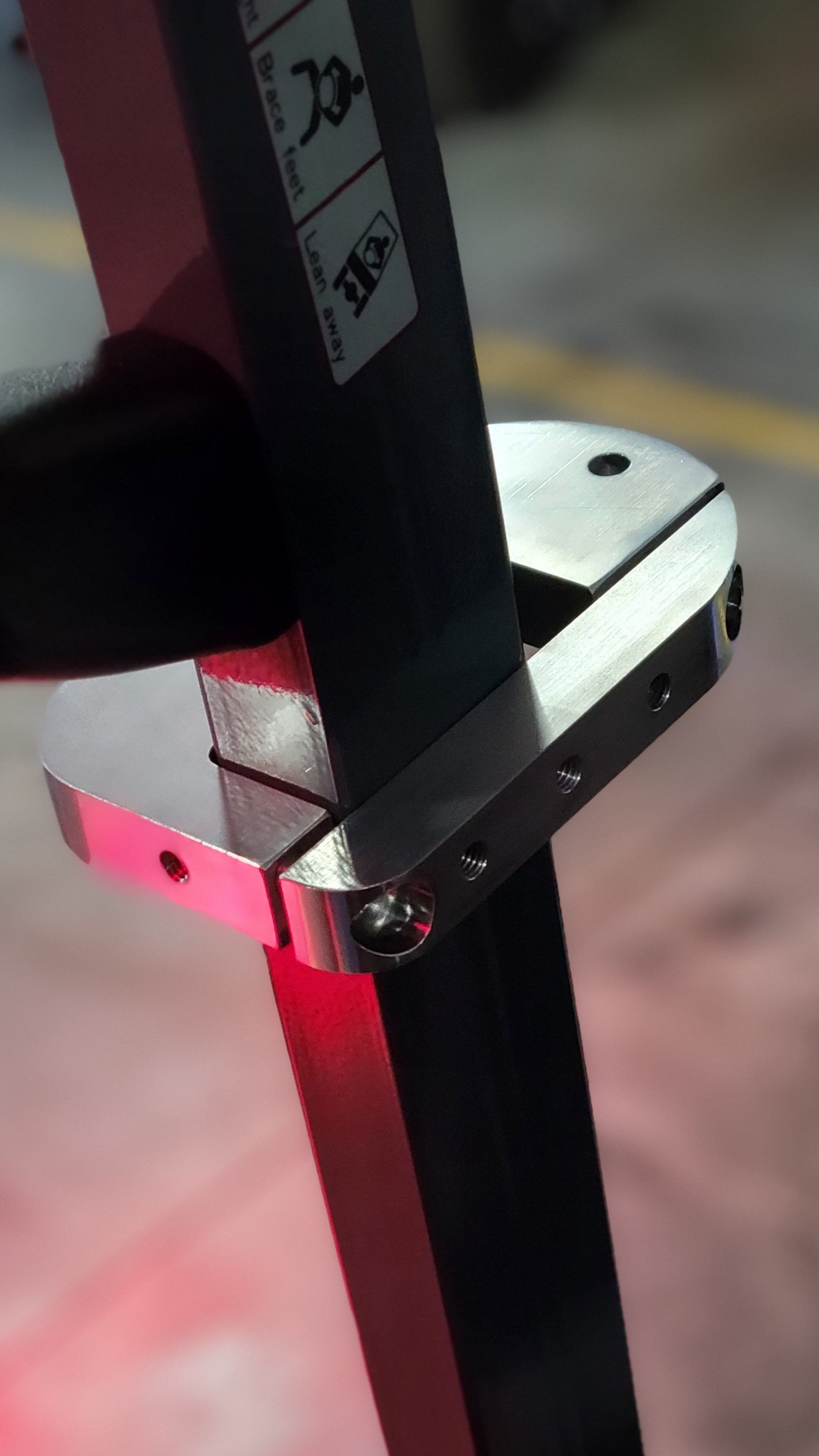 Forklift bracket for Toyota 8-Series – Tractor Bracket